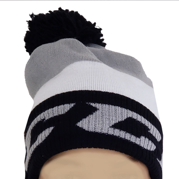 CCM Basic Pom Knit Hat